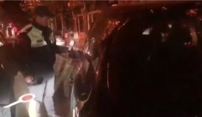 Kujdes në trafik! Tiranë, fundjava filloi me 110 gjoba dhe 10 drejtues ... Kujdes në trafik! Tiranë, fundjava filloi me 110 gjoba dhe 10 drejtues ...